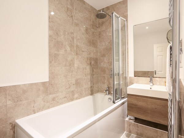 Seaview, Family Friendly, Character Holiday Cottage In Dartmouth - Dartmouth
