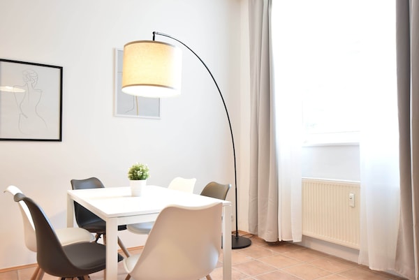 Super Central City Appartement With Free Parking - Innsbruck