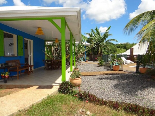Villa F3 In The Heart Of The Island, With Swimming Pool And Creole Garden - Martinica