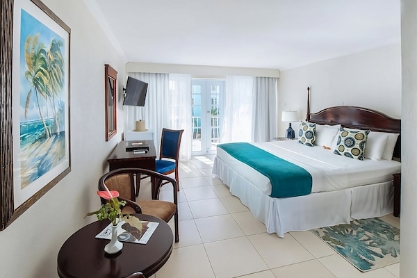Complimentary Access To Splash Island Water Park! Private Balcony W/ Garden View - Santa Lucia