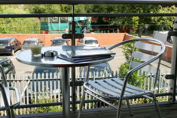 Two Bedroom Apartment - Chelmsford
