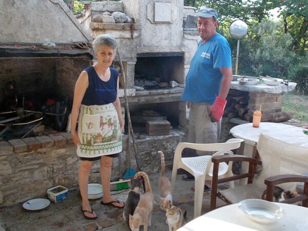 Stonemakers Hide - Corfu