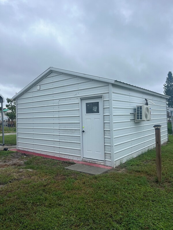 Seaside Cottage Buckhead Ridge Charming House Wifi - Lake Okeechobee, FL