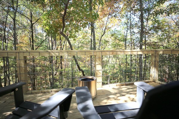 G-2 Glamp In Bohamia - 268 Acre Forest Retreat - Talladega, AL