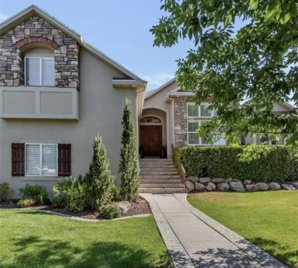 Mountain Home Near Cycling, Skiing, Hiking, And Businesses - Lehi, UT