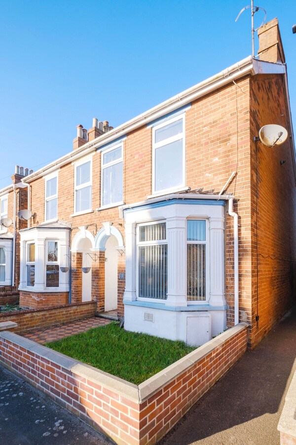 39 Carr Avenue - Sleeps 5 Guests In 3 Bedrooms - Thorpeness
