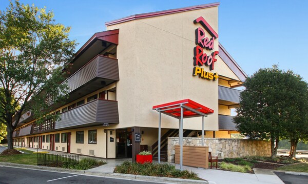 Visit Love Valley, The Cowboy Capital Of Nc! Pet-friendly, Free Parking! - Lake Norman, NC