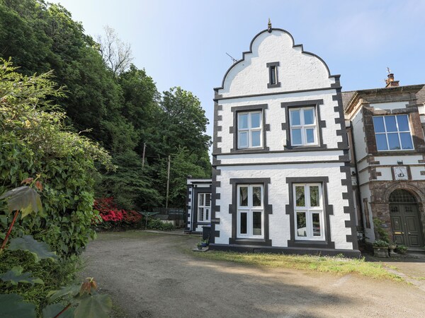 Llys Y Graig, Pet Friendly, Country Holiday Cottage In Pentraeth - Bangor