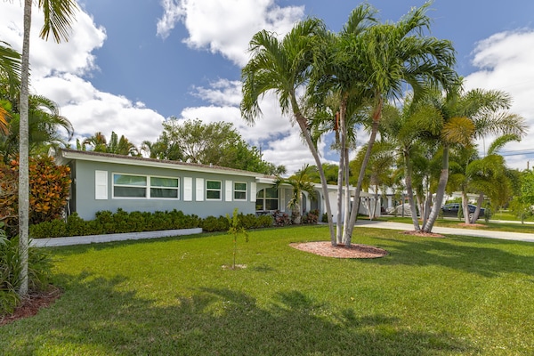 East Boca Raton!! 1 Mile To Beach - Boca Ratón, FL