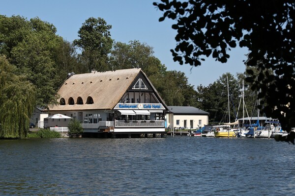 Vacation Apartment/apartment For 3 Guests With 46m² In Röbel/müritz (176129) - Waren