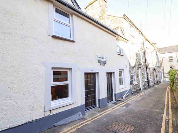 Deu-ddrws, Family Friendly, Character Holiday Cottage In Barmouth - Barmouth