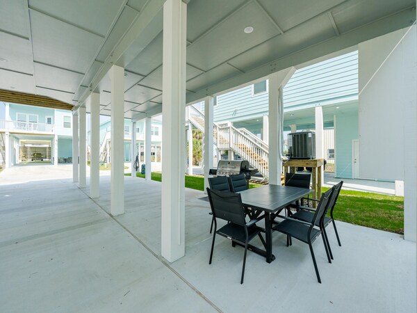 Sandy Bottoms | Pet Friendly, Community Pool! - Rockport, TX