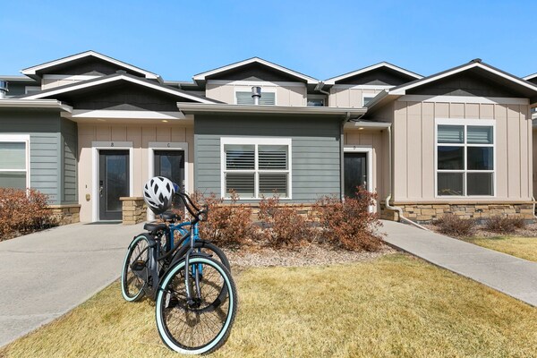 Urban Oasis Near Breweries & Old Town - Free Bikes - Wellington, CO