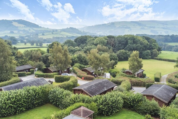 Great Owl Lodge, Pet Friendly, With Hot Tub In Rhayader - Rhayader