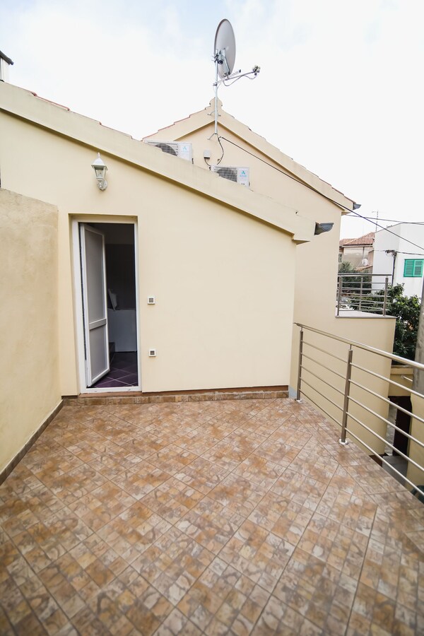 Haus City Center With  Garden (91101-k1) - Sibenik - Šibenik