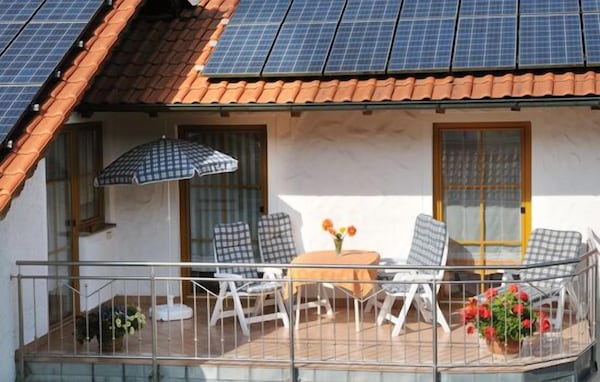 Ferienwohnung (75qm) Mit Großem Balkon Und Grillmöglichkeit - Riedenburg