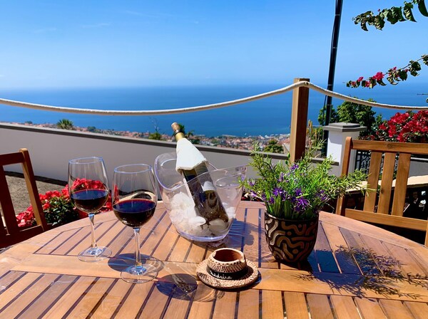 Open Space Mar-alquiler-apartamento-baño Con Ducha-vista Al Mar - Madeira