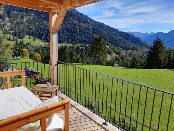 Hirschblick-suite No. 2 - Bergfee Natur Appartements - Stanzach