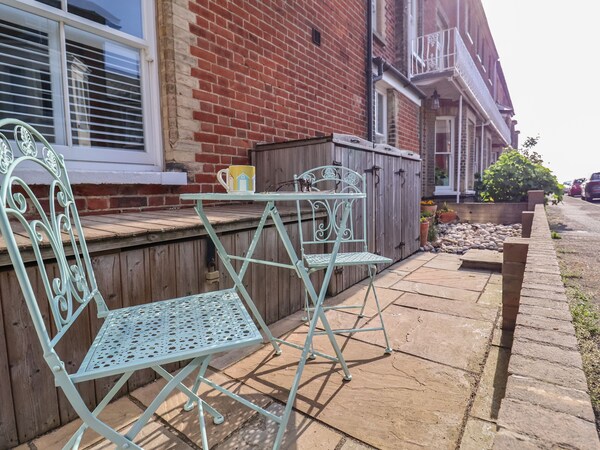 Seas The Day, Pet Friendly In Southwold - Southwold
