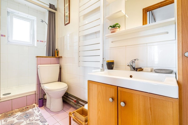 Guestready - Parisian Bliss In The 10th District - Gare du Nord - Paris