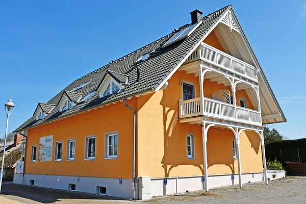 109 Doppelzimmer Mit Balkon - Hotel Sonnenklahr Mit Pool - Göhren