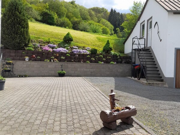 Haus Am Berg - 6-bett Ferienhaus Haus Am Berg - Daun