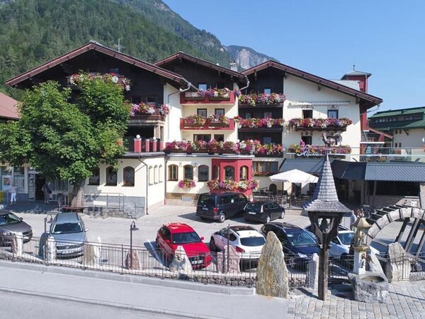 Doppelzimmer "Deluxe" Hp 1-3 Nächte - Hotel Alpenrose - Pertisau