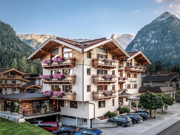 Doppelzimmer Tirol - Sonnenhof Genusshotel & Appartements - Pertisau