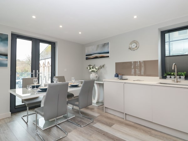 1 De Courcey House, Character Holiday Cottage In Dartmouth - Dartmouth