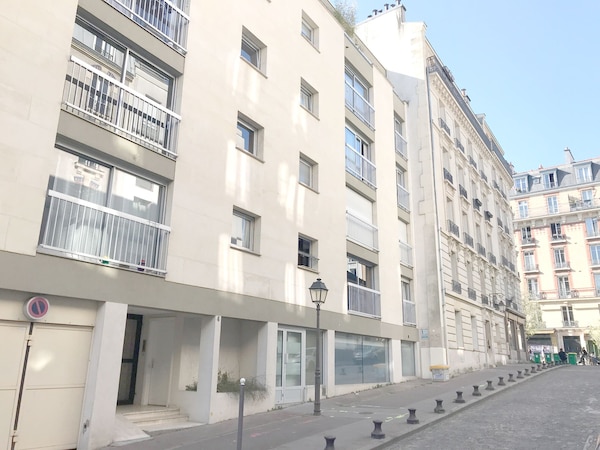 Quiet Location In The Heart Of "Butte Aux Cailles", Center Of Paris, Access To Expo Porte De Versailles - Paris