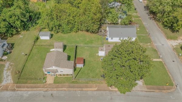 Close To Hospital And Downtown, Eastside Bungalow, Dogs Welcome + Fee - Alabama