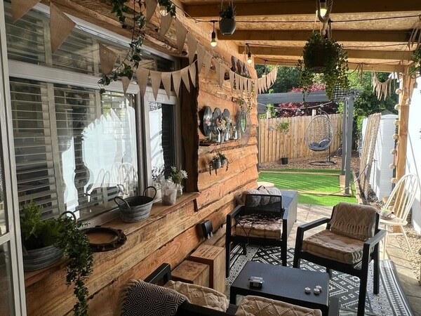 James' Place @ The Park - Merthyr Tydfil
