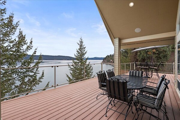 Rockford Bay Retreat: Your Private Waterfront Resort - Idaho (State)