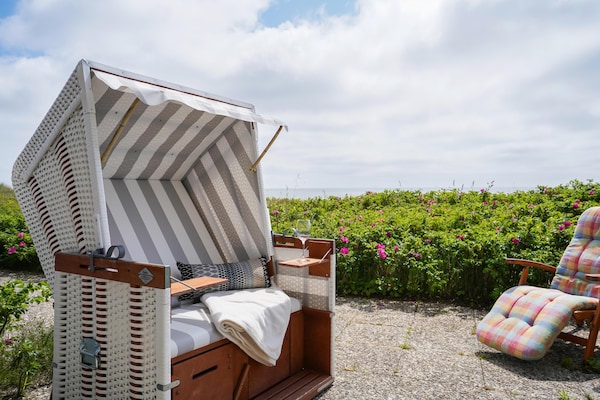 Modernes App. Mit Terrasse Einzigartigem Meerblick Und Wlan. Haustiere Erlaubt. - List