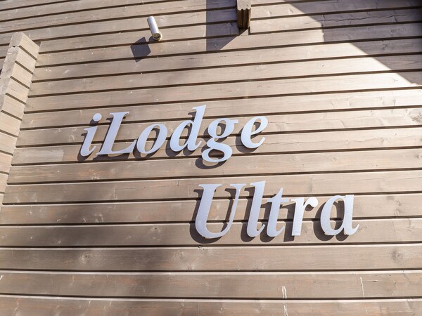 Ilodge Ultra, Family Friendly, With Hot Tub In Louth - Louth