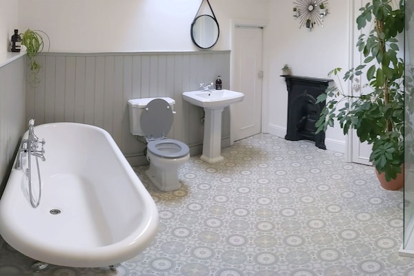 Townhouse Apartment Carlisle City Centre - Carlisle