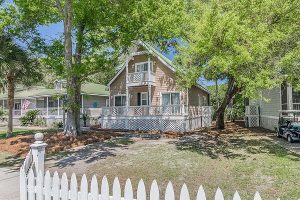 Playin Through - Pet Friendly, Golf Cart Included, Club Cards Available - 22 Davis Love - Fripp Island, SC