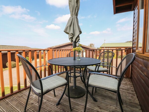Seascape Retreat, Pet Friendly, With Hot Tub In Ilfracombe - Ilfracombe