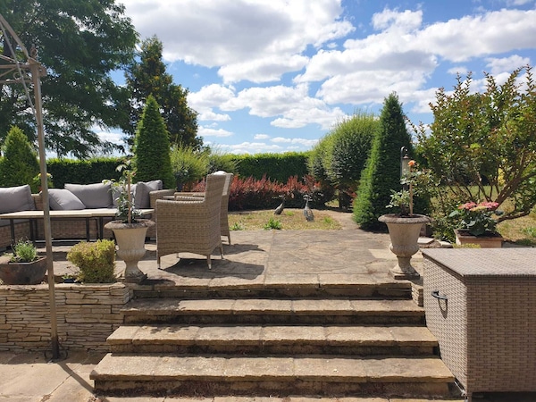Maison De Caractère, Grand Jardin Piscine Privée Sans Vis-à-vis, Idéal Famille - Baugé en Anjou