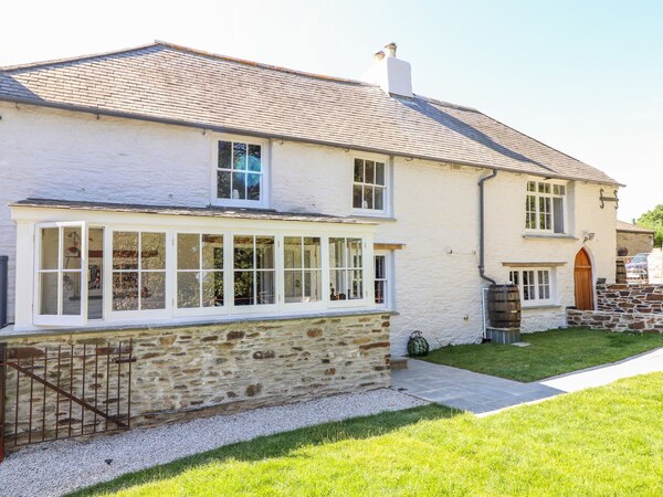 Trewince Manor Cottage, Pet Friendly, With Pool In Portscatho - コーンウォール