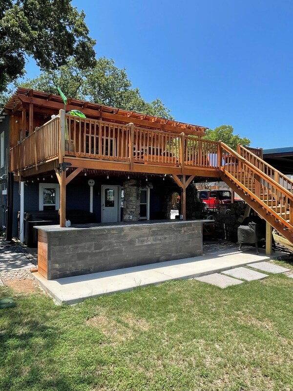 Blazes Lake Party Spot - Fort Worth, TX