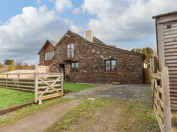 Ridge Cottage, Pet Friendly, Character Holiday Cottage In Parracombe - Exmoor