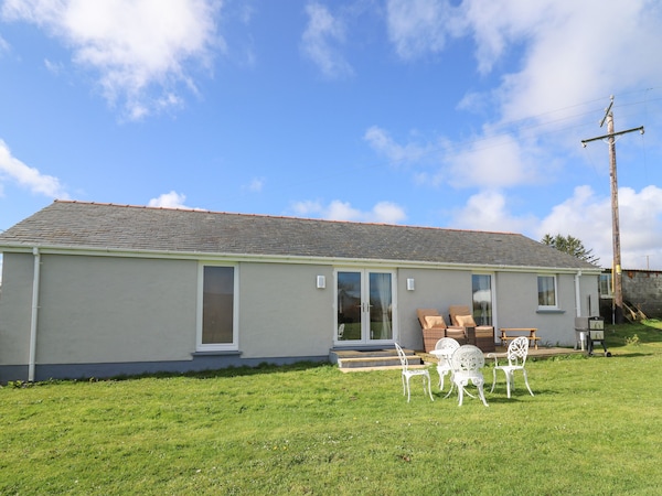 Brynteg Cottage, Family Friendly, With A Garden In Crymych - Pembrokeshire