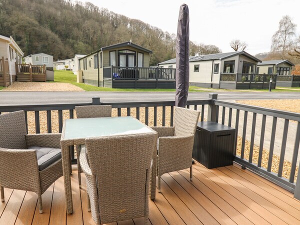 33 Woodpecker Lodge, Pet Friendly, With A Garden In Llanarth - Aberaeron