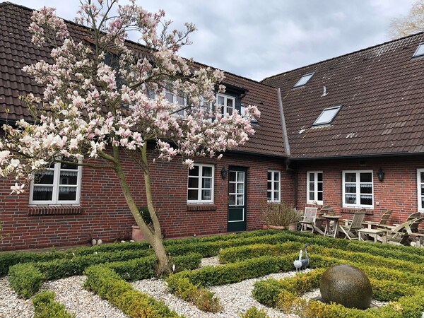 Ferienwohnung/app. Für 3 Gäste Mit 93m² In Krummhörn (185728) - Greetsiel