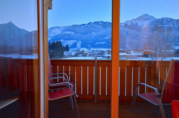Bright, Modern Apartment, Wonderful Location With Stunning Views - Zell am See