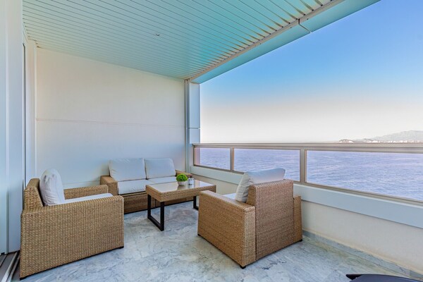 Gemelos Sea View Apartment - Benidorm