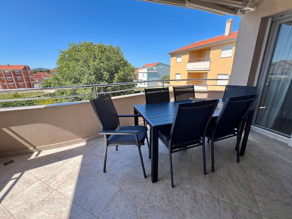 Apartment/apartment For 4 Guests With 60m² In Biograd Na Moru (186206) - Galešnjak