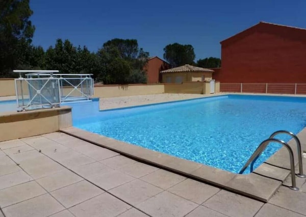 House In Private Residence With Swimming Pool - Agay