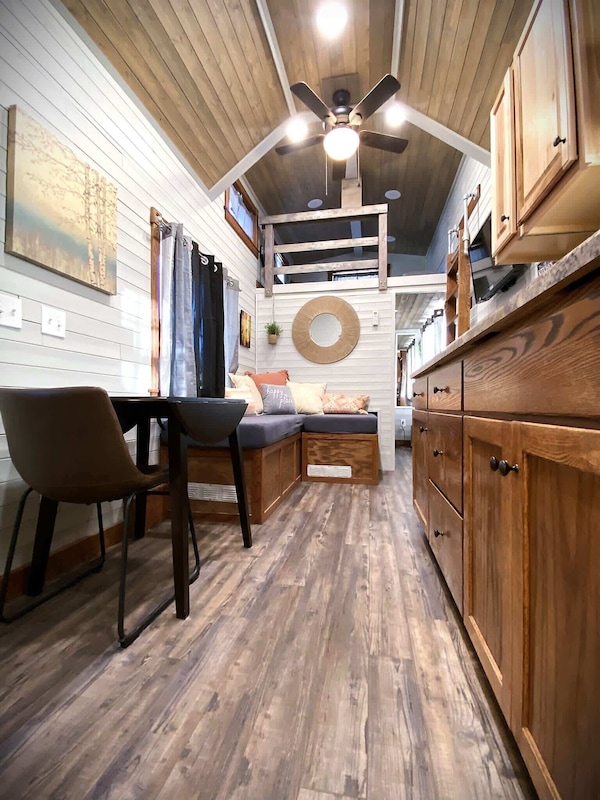 Tiny House Parker - Tiny Living Downtown Leadville - Leadville, CO
